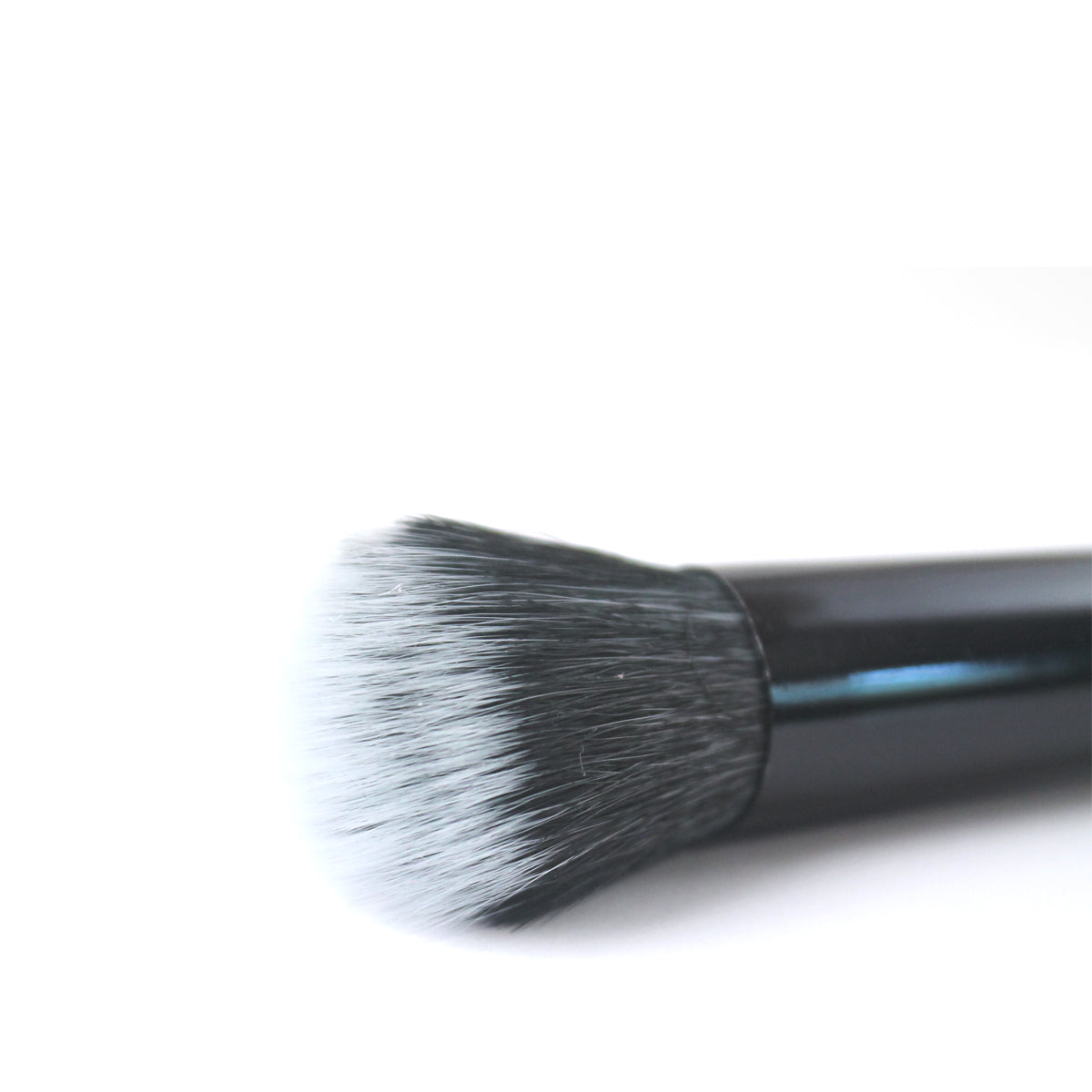 Precision Powder Stipple Brush | Kinetics Cosmetics
